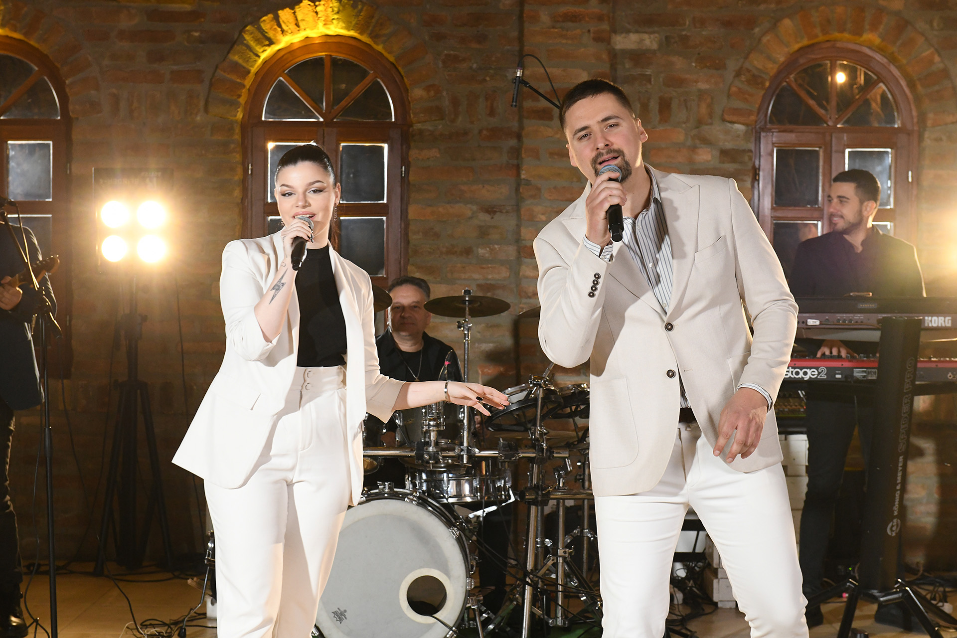 Party Time Bend - Bend za svadbe i poslovne događaje